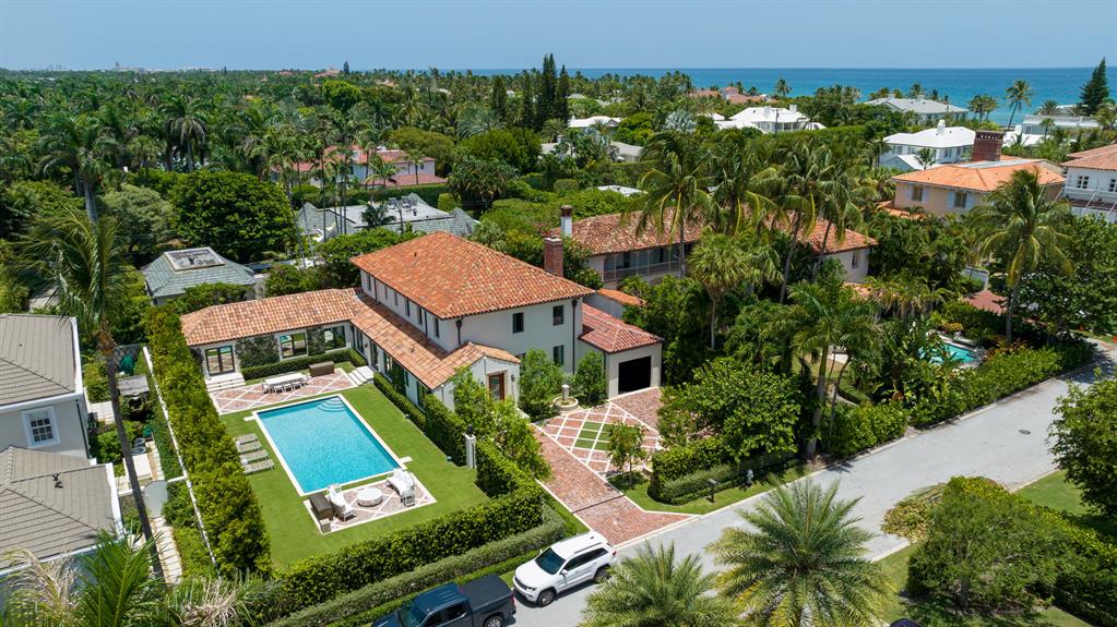 Luxury Homes | Palm Beach Real Estate | The South Ocean Group