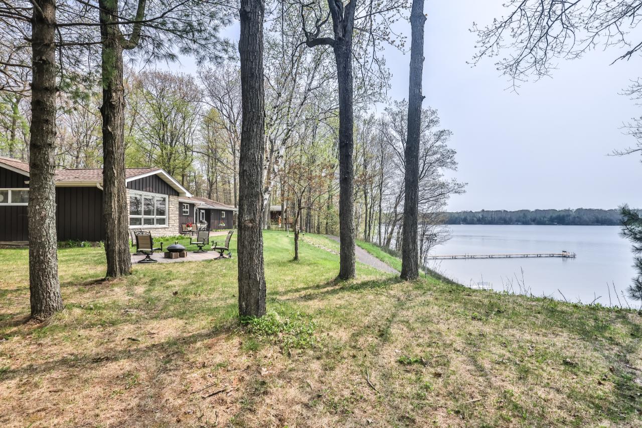 Fence Lake 2 Bedroom Home | Lac Du Flambeau, Wisconsin