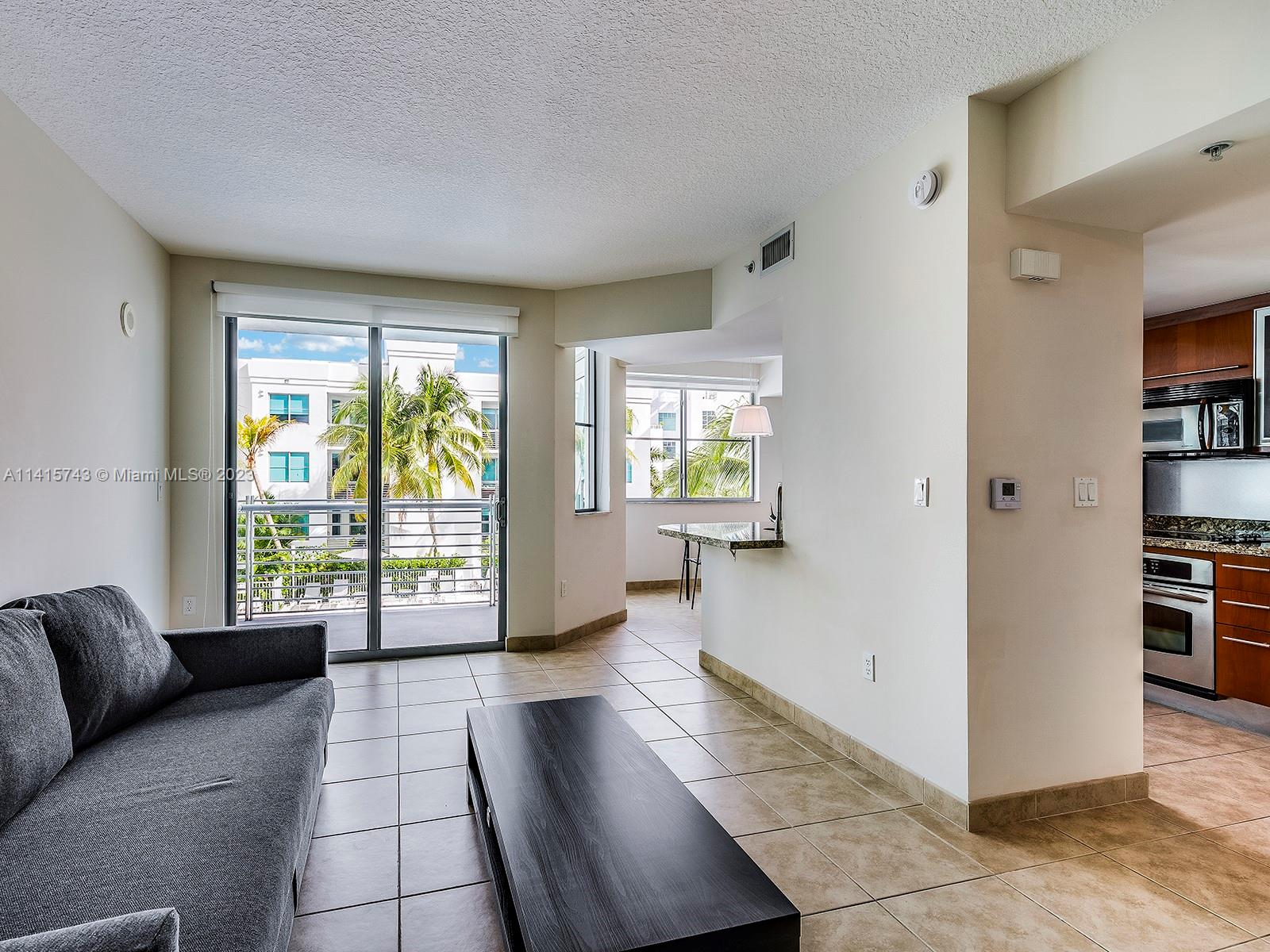 Cosmopolitan Towers Cosmo Apt 2522 - Condo Closed Sale in Miami Beach ...