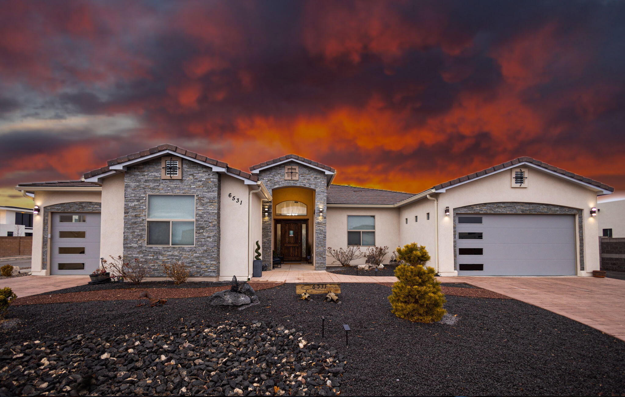 Westside Albuquerque Homes with Sun Room